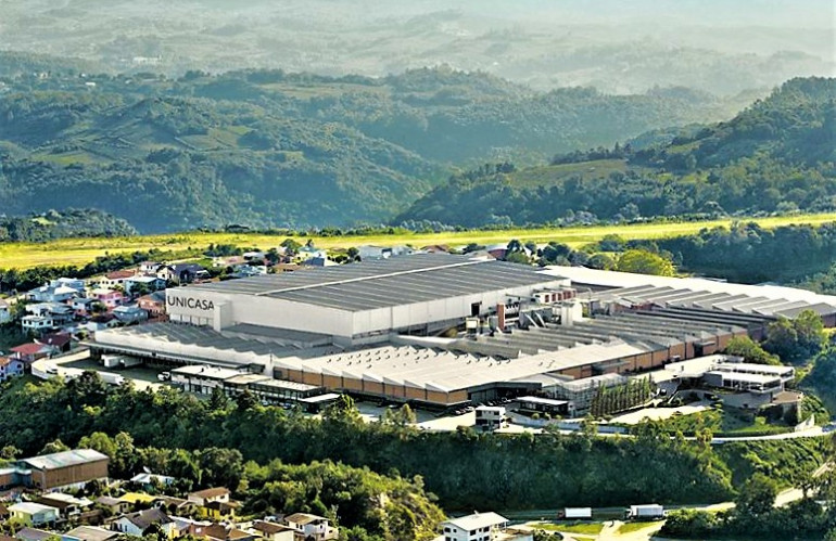 Unicasa tem lucro de R$ 2,9 mi no 1º trimestre deste ano - Móveis de Valor