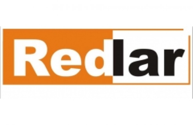 Redlar inaugura primeira loja-conceito - Móveis de Valor