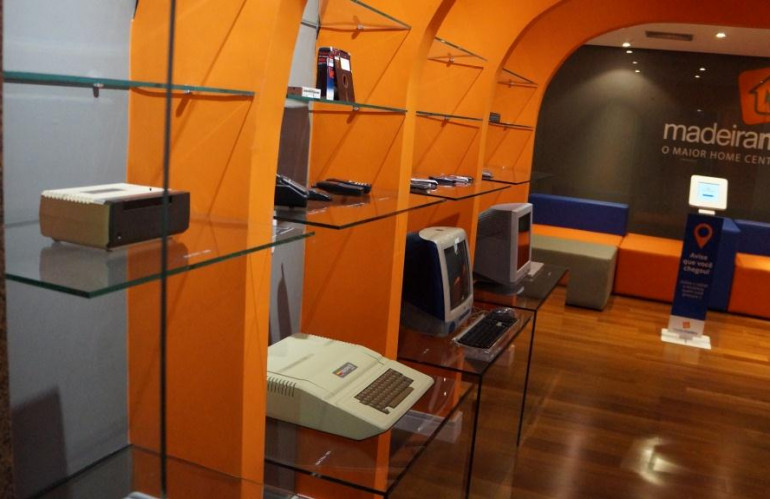 MadeiraMadeira inaugura nova sede - Móveis de Valor