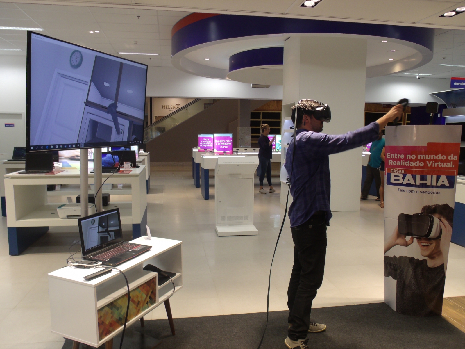 Via Varejo prevê dez lojas Smart em janeiro - Móveis de Valor