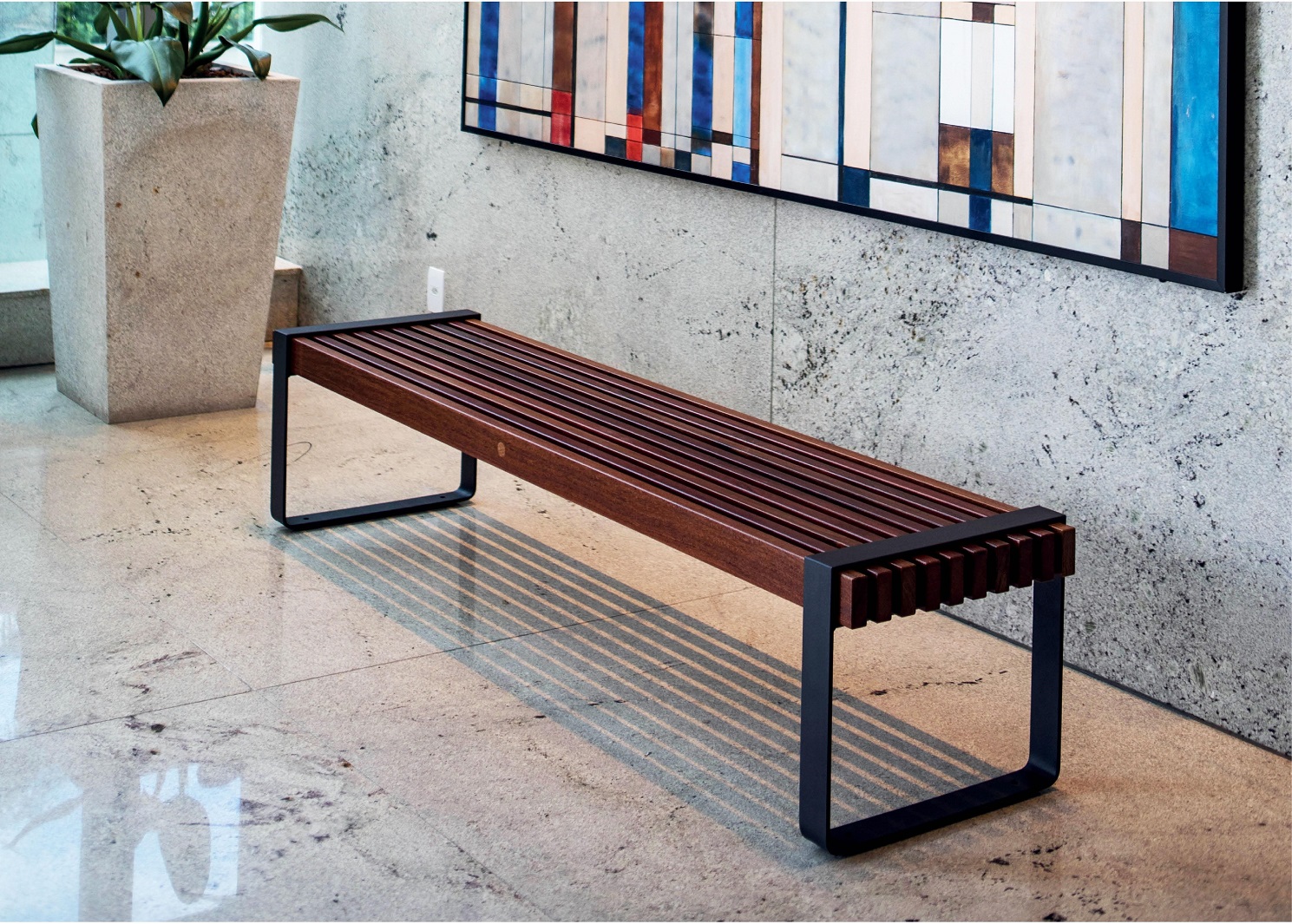 Banco Outline da Zon Design conquista prêmio - Móveis de Valor